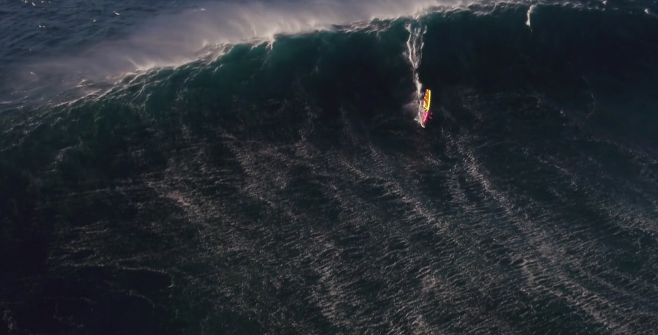 Jamie Hancock a Maui per il photoshooting 2017 GA / Tabou - RIWmag