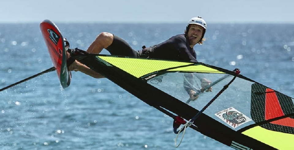 Flight School con Balz -Radiculo- Müller (foil freestyle) - RIWmag